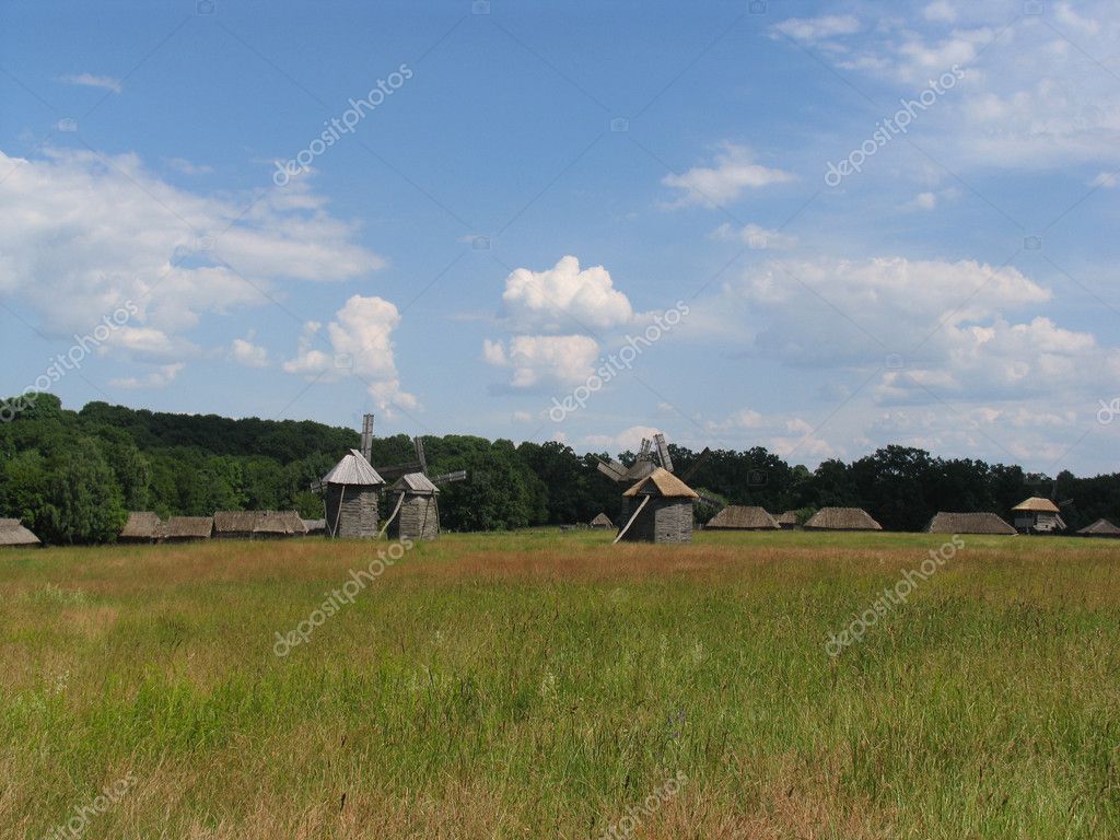Museo bajo el cielo abierto Pirogovo 4 — Foto de stock #1127949 © DNKSTUDIO