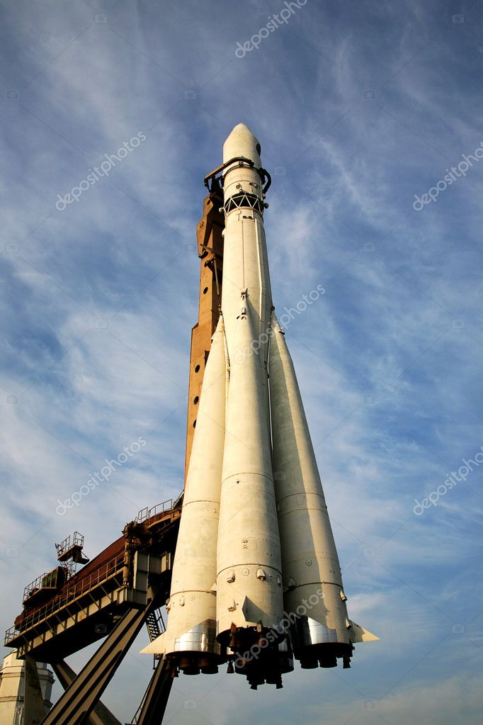 Space rocket – Stock Editorial Photo © offscreen #1211532