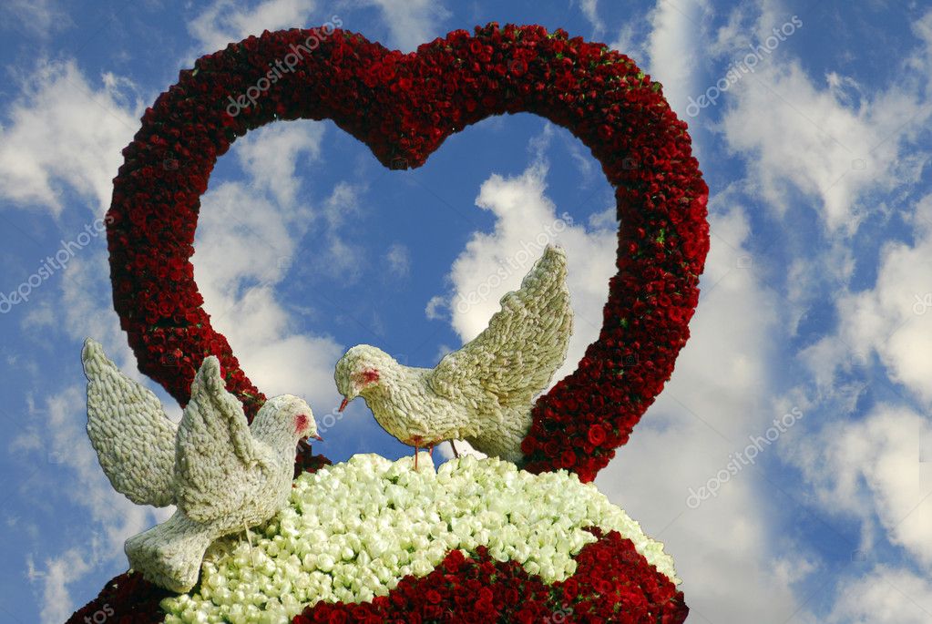 Valentine birds and rose flower heart — Stock Photo © Nikonite #1330037