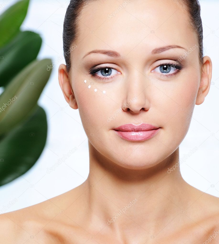 Woman with beautiful fresh clear face — Stock Photo © valuavitaly #1535051