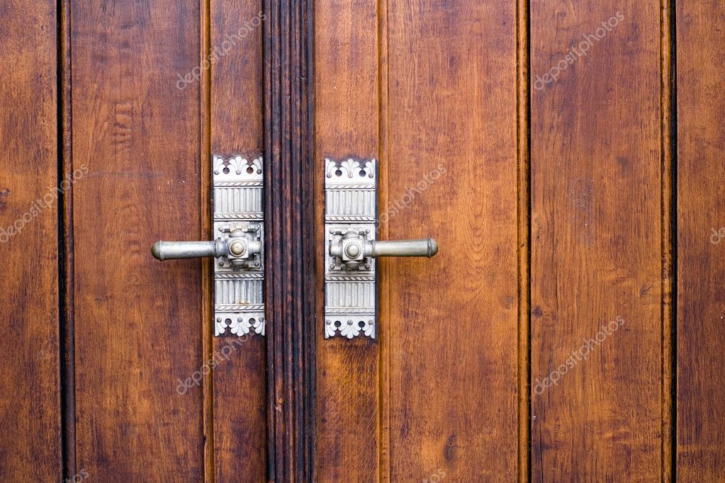 Old door handle Stock Photo by ©timbrk 1467161