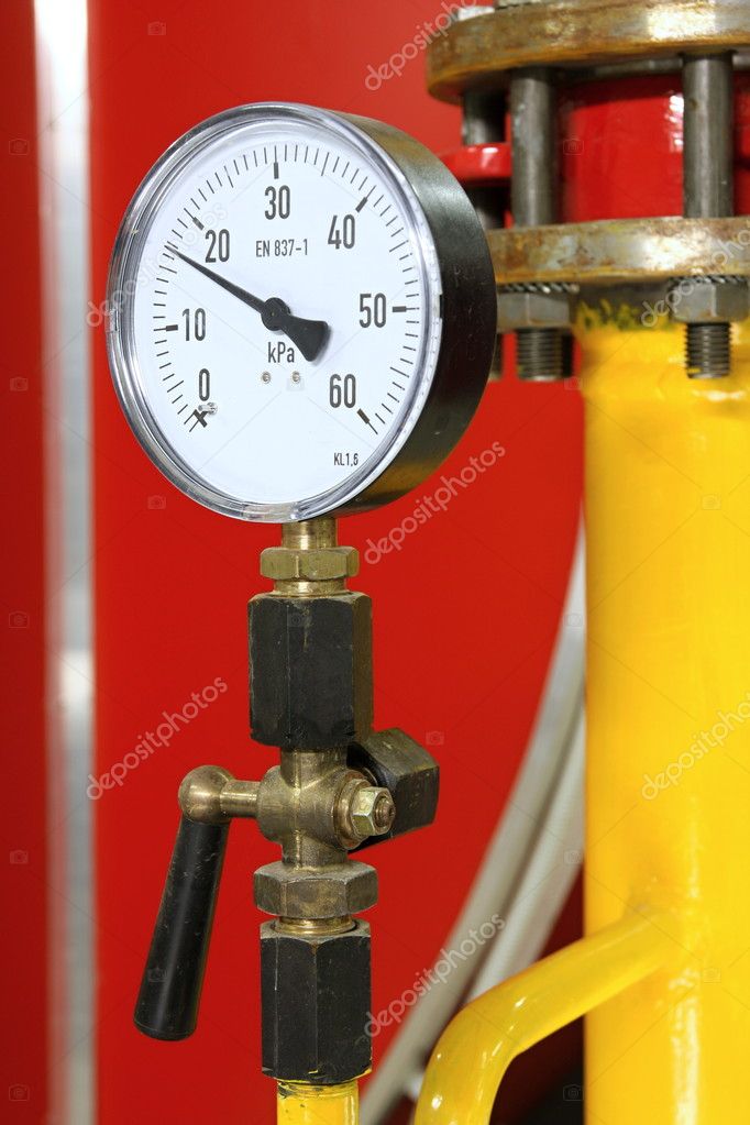 Manometer pressure Stock Photo by ©xtrekx 2322858