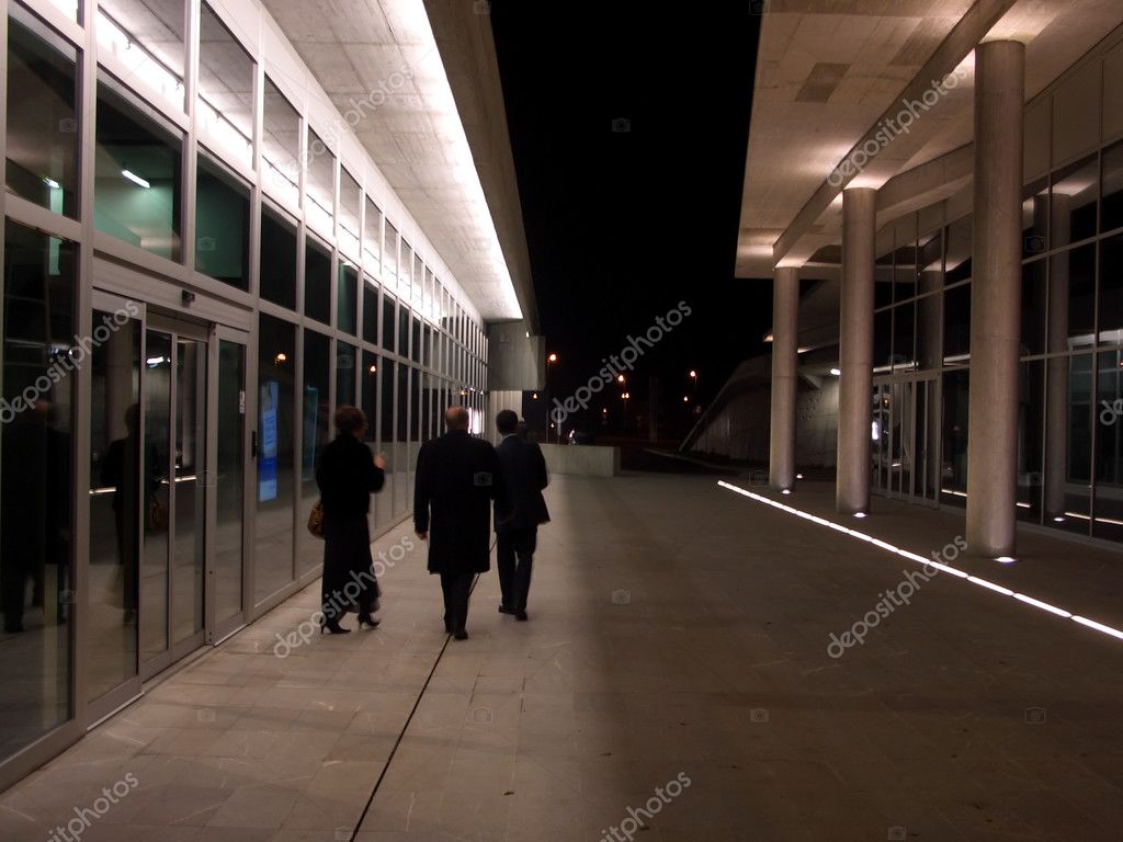 Modern Arcade Architecture